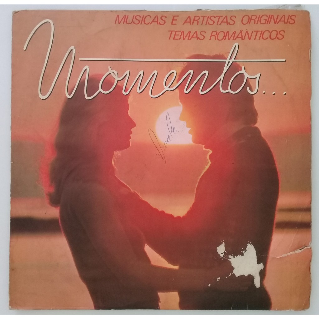 LP Vinil Momentos (Bee Gees, Elton John, The Walkers, Michael Jackson ...
