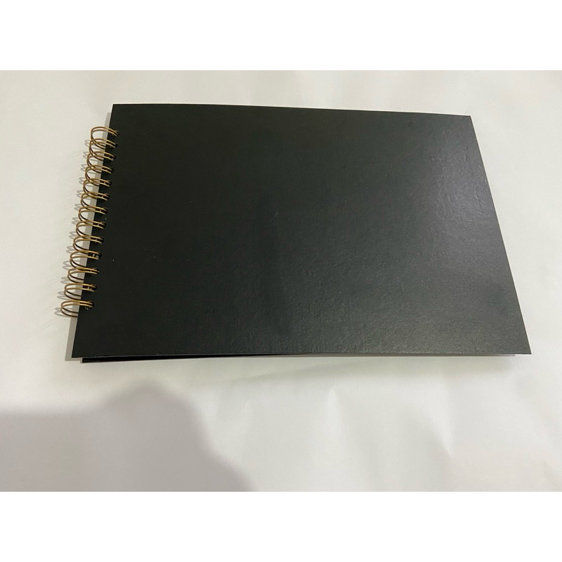 Caderno Scrapbook A4 Capa preta- Folhas brancas 180g | Shopee Brasil