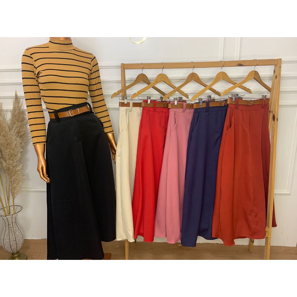 Saia Camila lisa | Shopee Brasil