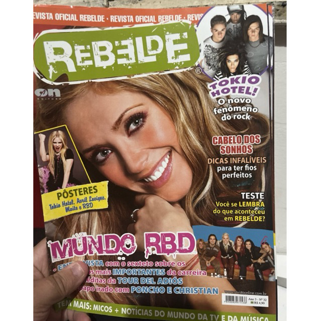 Revista oficial Rebelde número 32 Rbd | Shopee Brasil
