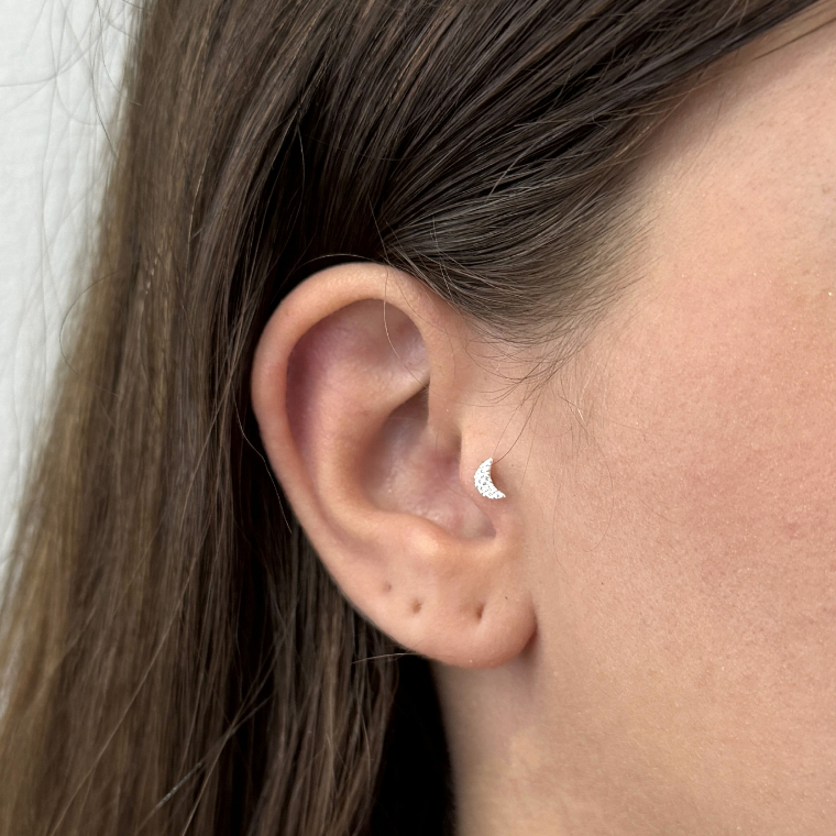 Piercing Tragus Prata 925 Lua Cravejada | Shopee Brasil