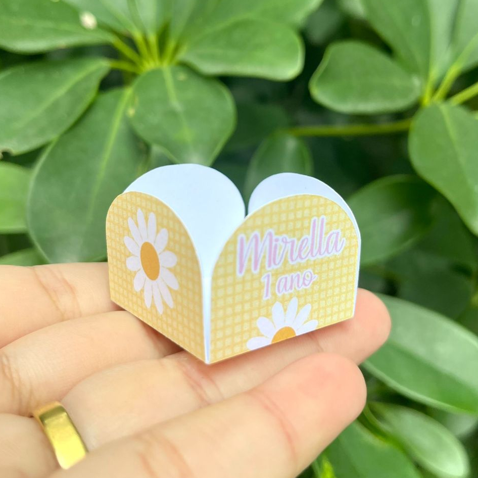 Forminha para brigadeiro personalizada Margarida lembrancinha de festa ...