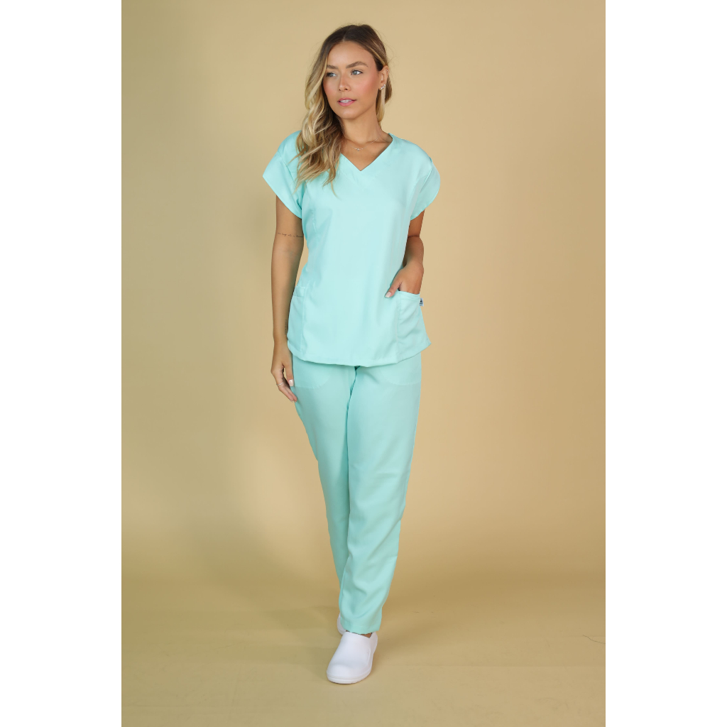 Scrub pijama cirurgico com bordado incluso em gabardine | Shopee Brasil
