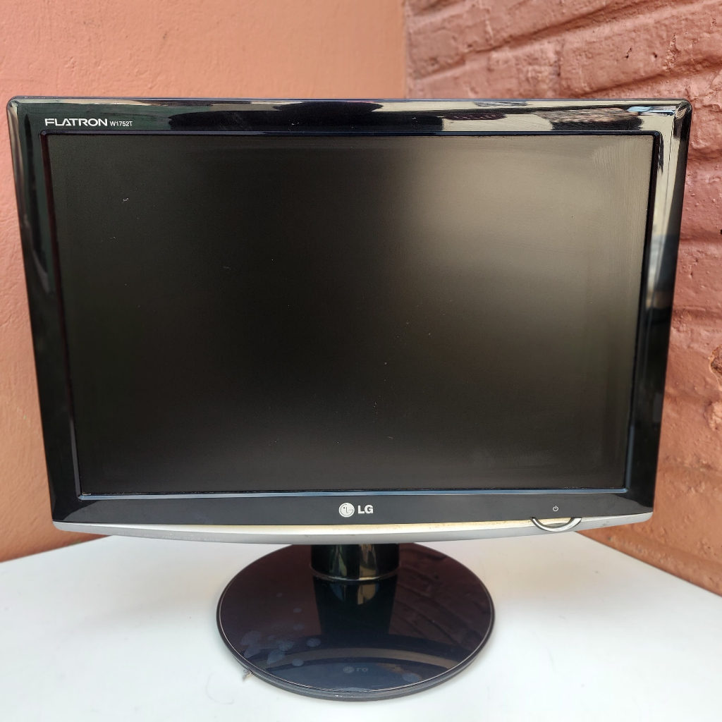Monitor Flatron Lcd W1752t Widescreen Vga Dvi | Shopee Brasil