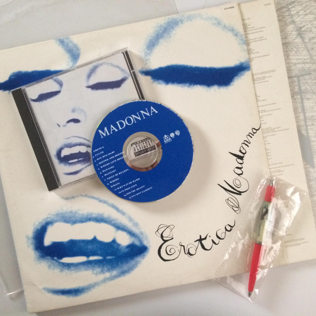 MADONNA PACK EROTICA LP DUPLO NACIONAL CD AMERICANO BOOTLEG RARO AZUL E CANETA MAGICA | Shopee ...
