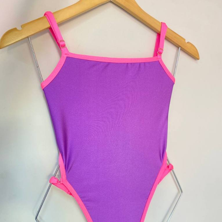 Maiô Body Mel Maia Cavado ENVIO FULL Fio Dental preto com branco rosa ...