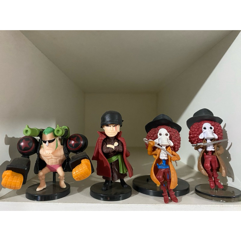 Kit one piece acompanha 4 personagens | Shopee Brasil