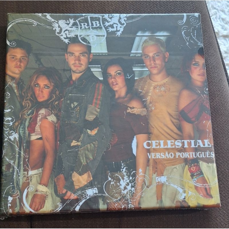 CAIXA BOX RBD CELESTIAL VERSÃO PORTUGUÊS LACRADO | Shopee Brasil