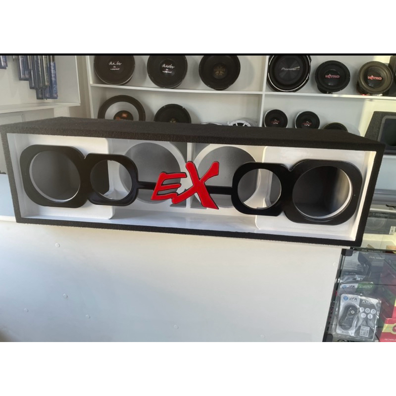 caixa de som automotivo para 02 cornetas e 02 tuiters e com Cx de médio 8 e tbm para medio de 6 ...