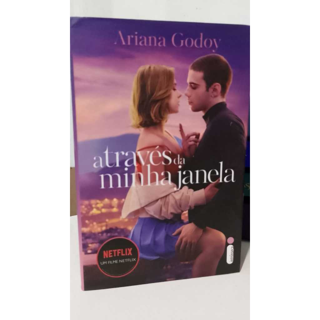 Livro - Através da minha janela + Jacket (capa removível) | Shopee Brasil