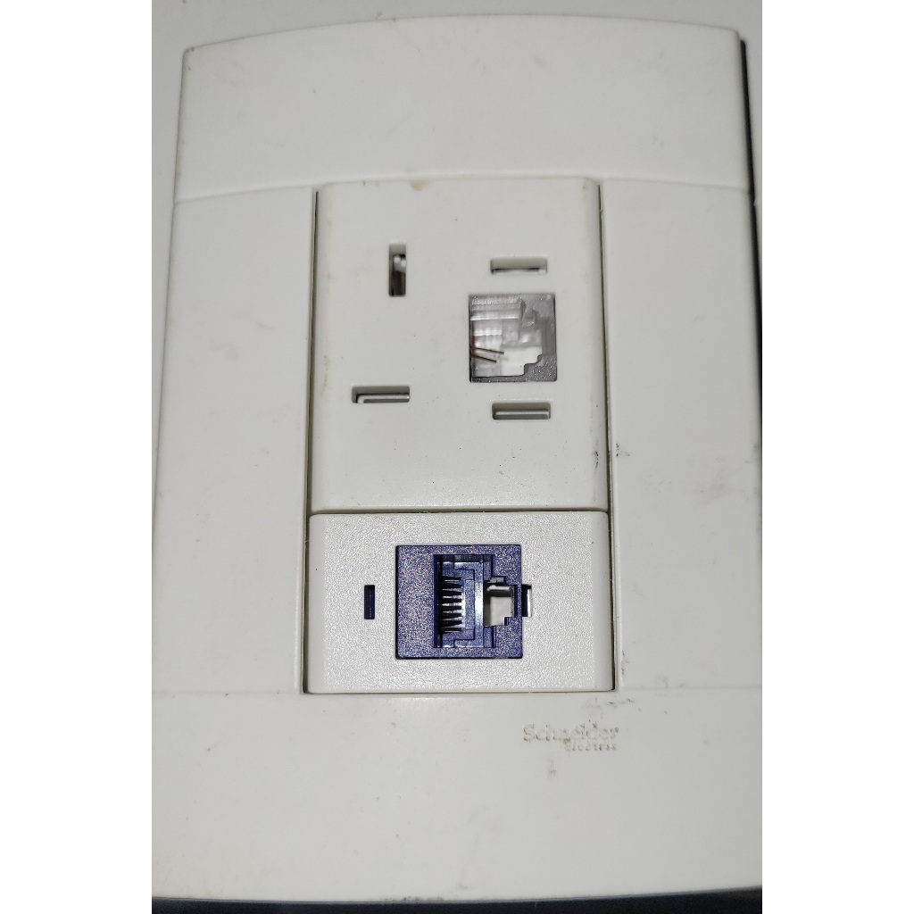 Tomada rj45 + rj11 schneider | Shopee Brasil