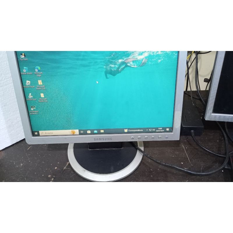 MONITOR DE LCD 15 POLEGADAS, MODELO SYNCMASTER 540N, COM AVARIAS. | Shopee Brasil