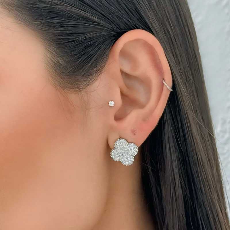 Kit Trevo Virginia Conjunto Colar Brinco Pulseira Dourado Folheado Flor ...