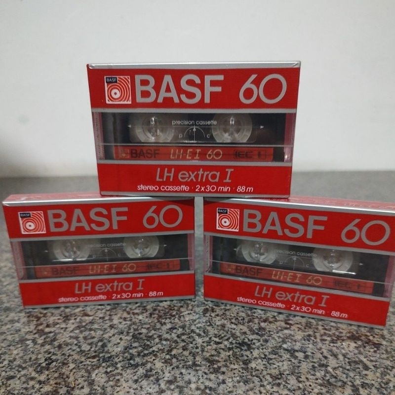fita k7 cassete virgem lacrada Basf 60 LH extra l(CADA ). | Shopee Brasil
