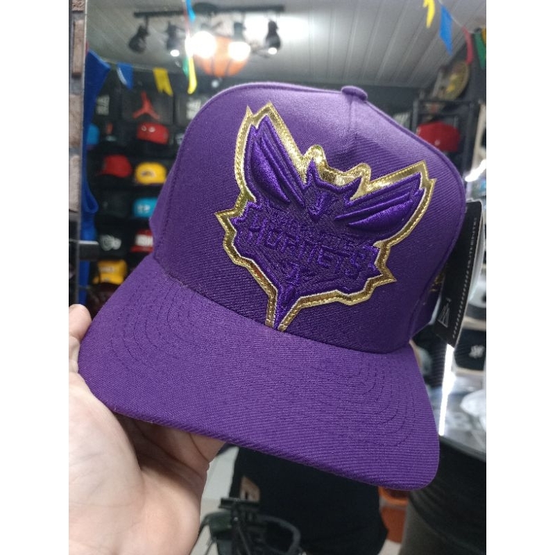 boné Charlotte Hornets, linha Golden/ edição limitada/ com regulagem ...