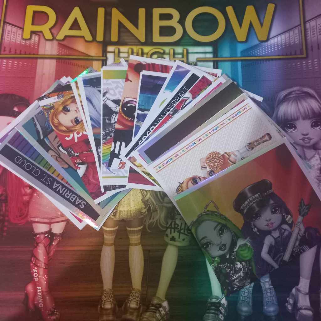 Figurinhas Livro Ilustrado Rainbow High Complete Seu Álbum | Shopee Brasil