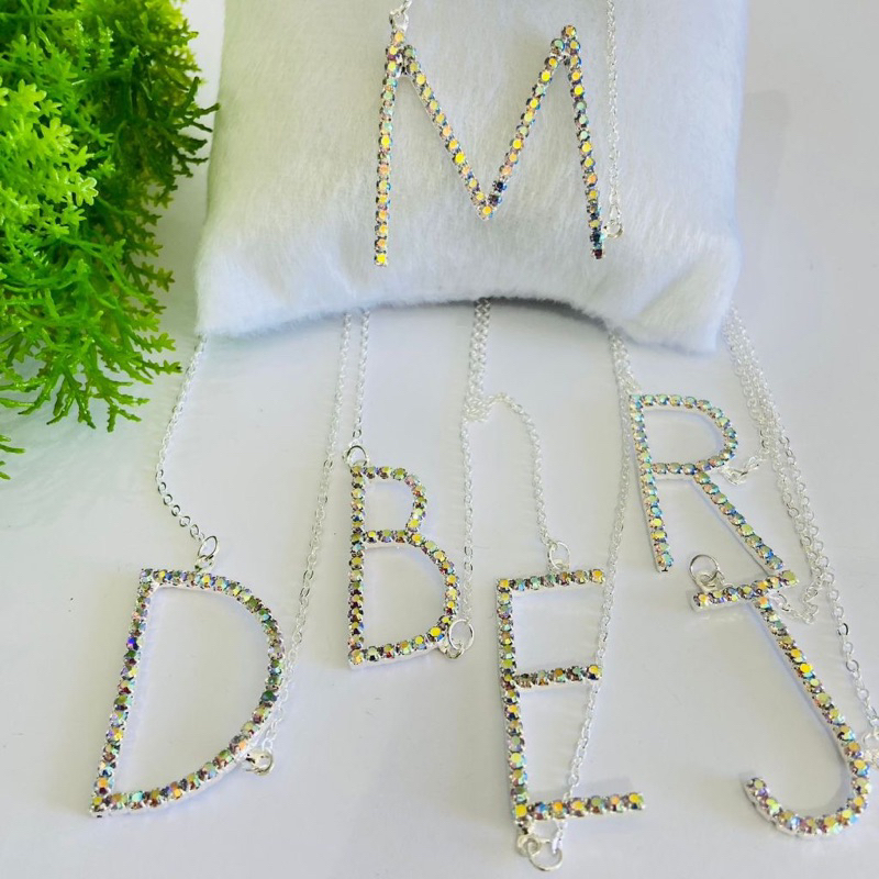 Colar Inicial Letra Strass Folheado a Prata Furtacor | Shopee Brasil