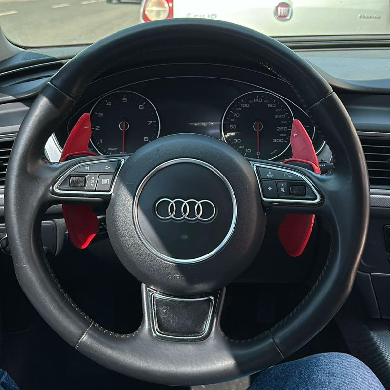 Paddle Shift Borboleta Audi Q3 / Q5 / Q7 / A1 / A3 / A4 / A5 / A6 ...