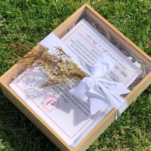 Caixa MDF com tampa em acrílico- tipo estojo 35x30x10 | Shopee Brasil