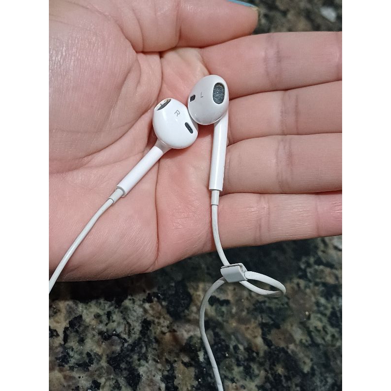 Fone iPhone - não original | Shopee Brasil