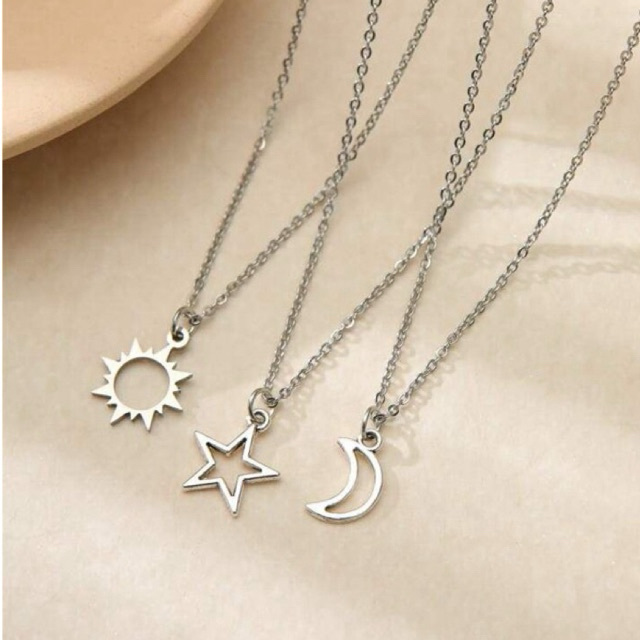 Trio de Colares Amizades Amigas Colar 3 Sol Lua e Estrela BFFs 3 Colares | Shopee Brasil