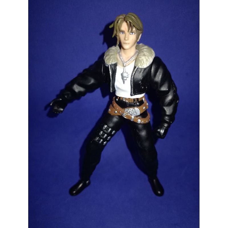 Boneco Squall Leonhart FFVIII Bandai 1999 | Shopee Brasil
