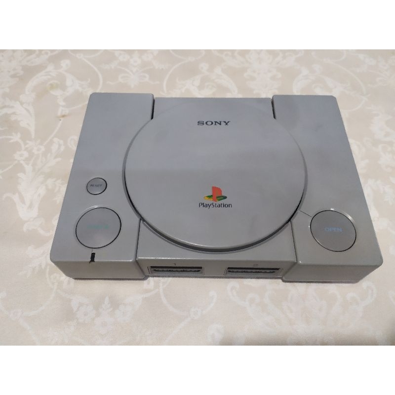 PlayStation 1 SCPH 5501 com defeito no leitor | Shopee Brasil