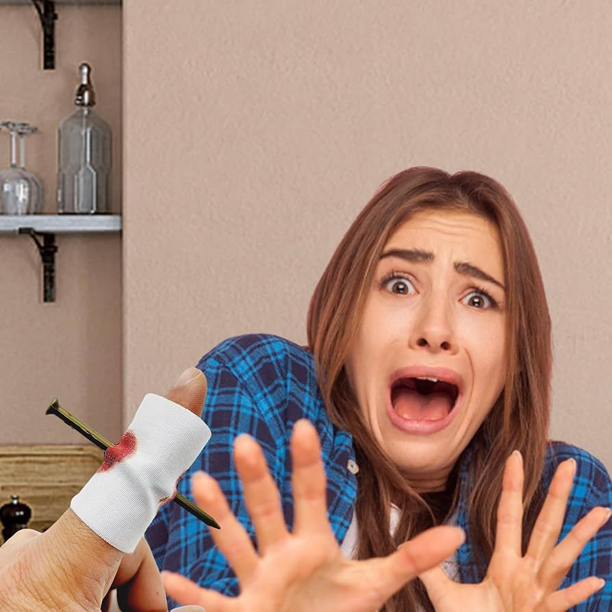 ANEL DEDO MACHUCADO CURATIVO COM PREGO FANTASIA DIVERTIDA + SANGUE ...