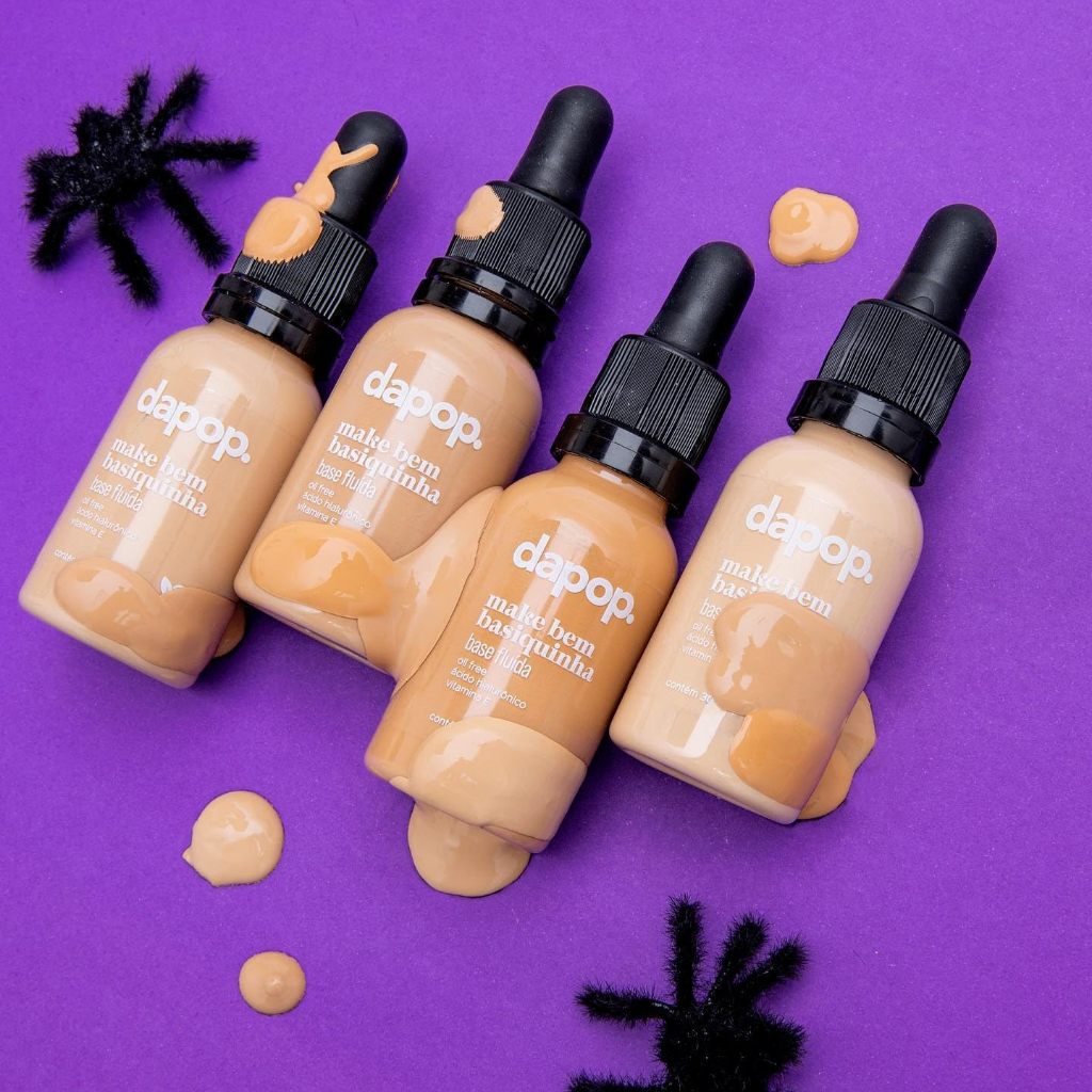 Base fluida Dapop make bem basiquinha acabamento natural | Shopee Brasil