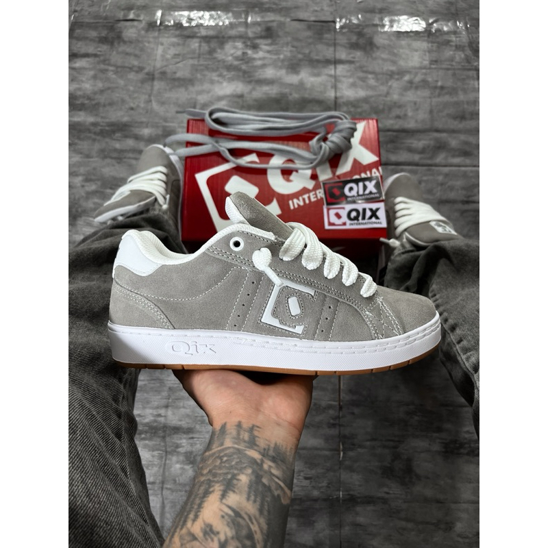 Tênis Qix Combat Suede Original - Cinza/Branco | Shopee Brasil