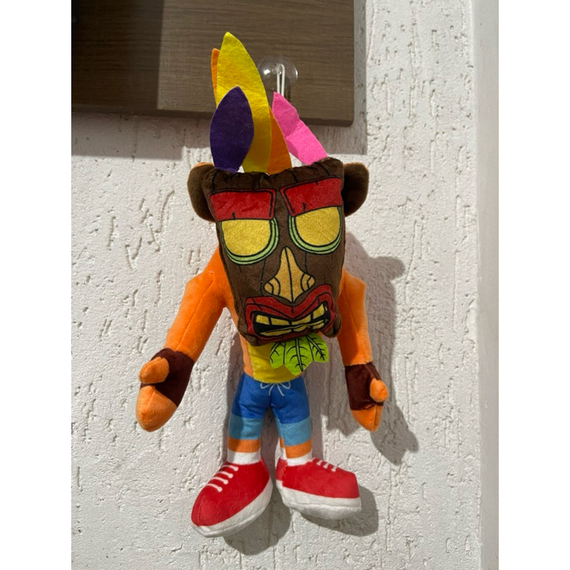 Pelúcia Crash Bandicoot Máscara - Aku Aku Crash personagem vídeo game ...