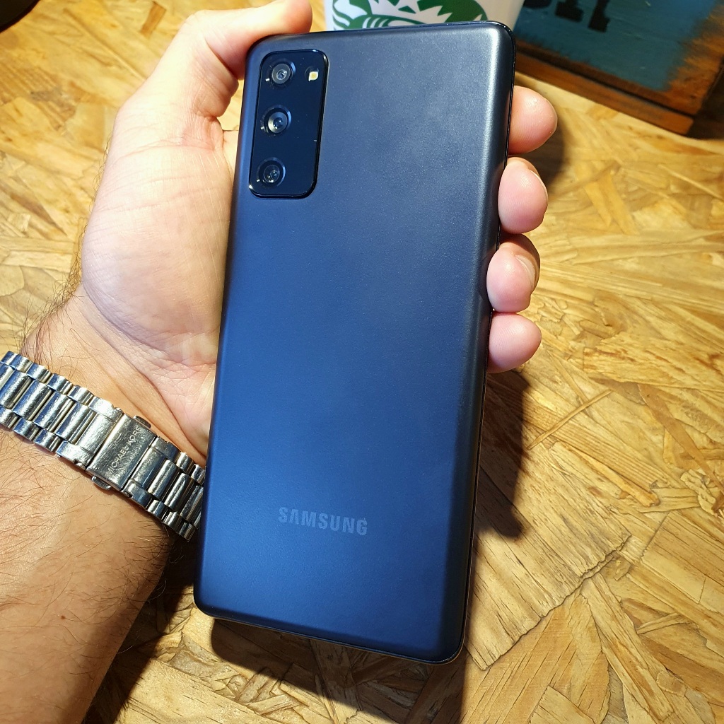 Samsung Galaxy S20 FE 4G Azul 128GB Original - Usado em perfeito estado ...