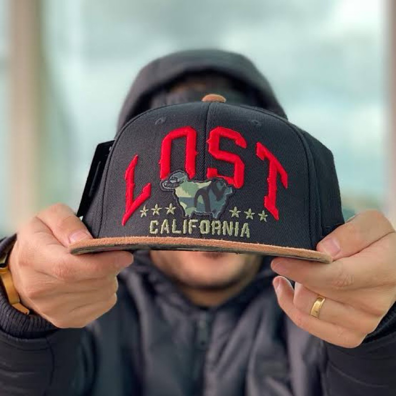 BONE LOST CALIFORNIA PRETO CAMUFLADO | Shopee Brasil