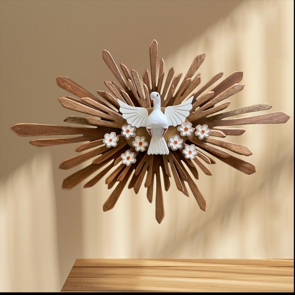 Lindo Resplendor do Divino Espirito Santo em madeira -Artigos ...