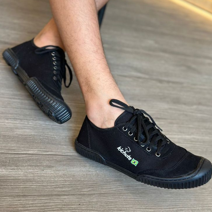 Tênis Esportivo Masculino Antiderrapante Lançamento kichute | Shopee Brasil