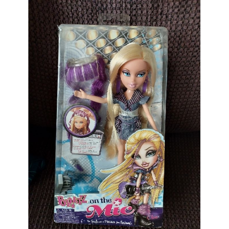 Boneca Bratz on the mic Cloe loira original 2010 | Shopee Brasil