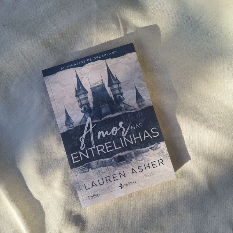 Livro: Amor nas entrelinhas (Lauren asher) | Shopee Brasil