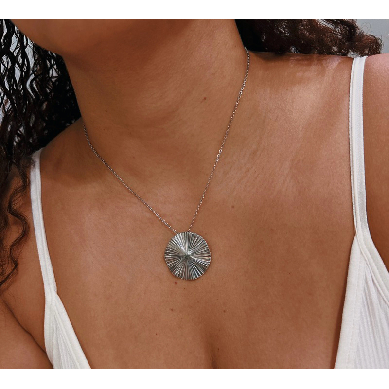 Colar Sun Aço inox | Shopee Brasil