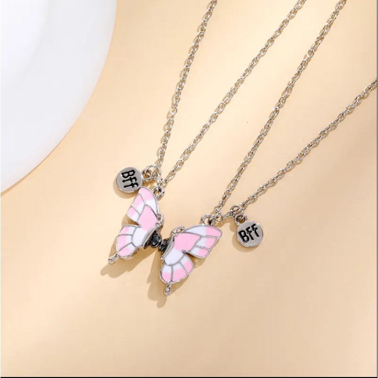 Colar BFF Borboleta Rosa Magnético Metades que se Completam | Shopee Brasil