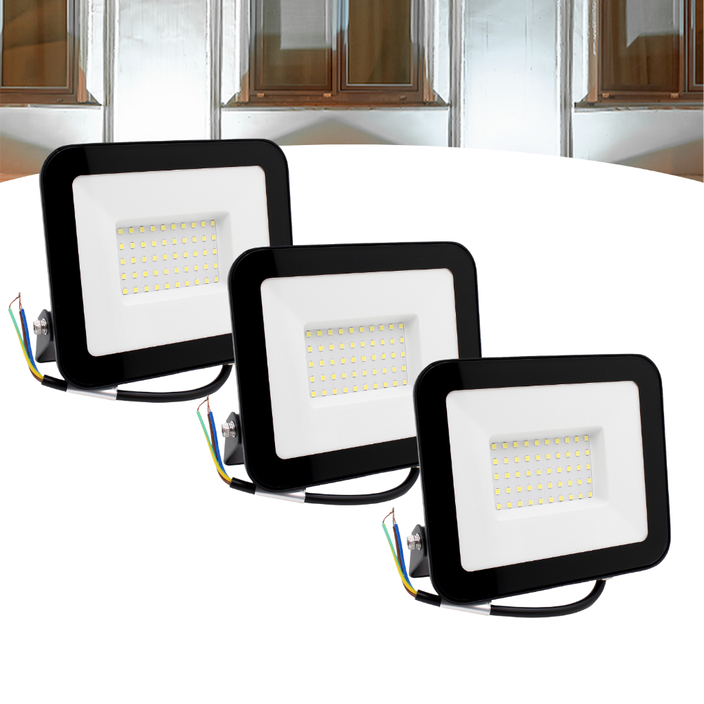 Kit 3 Refletor Led 200w Holofote Prova D'água Bivolt Luz Branco Frio | Shopee Brasil