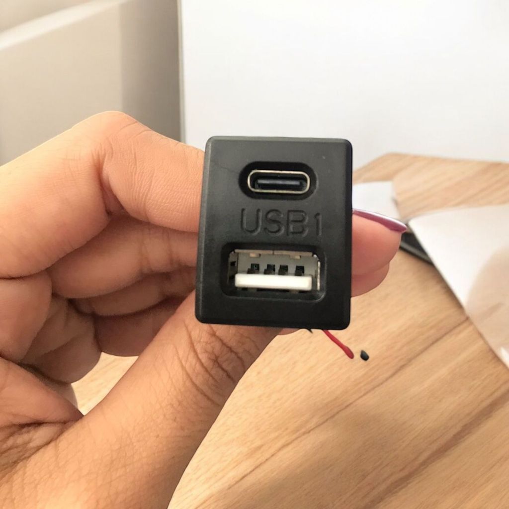 Conector USB 2 Fios Fêmea Duplo Tipo-c E Usb Para Carros E Diy - Faz a Boa!