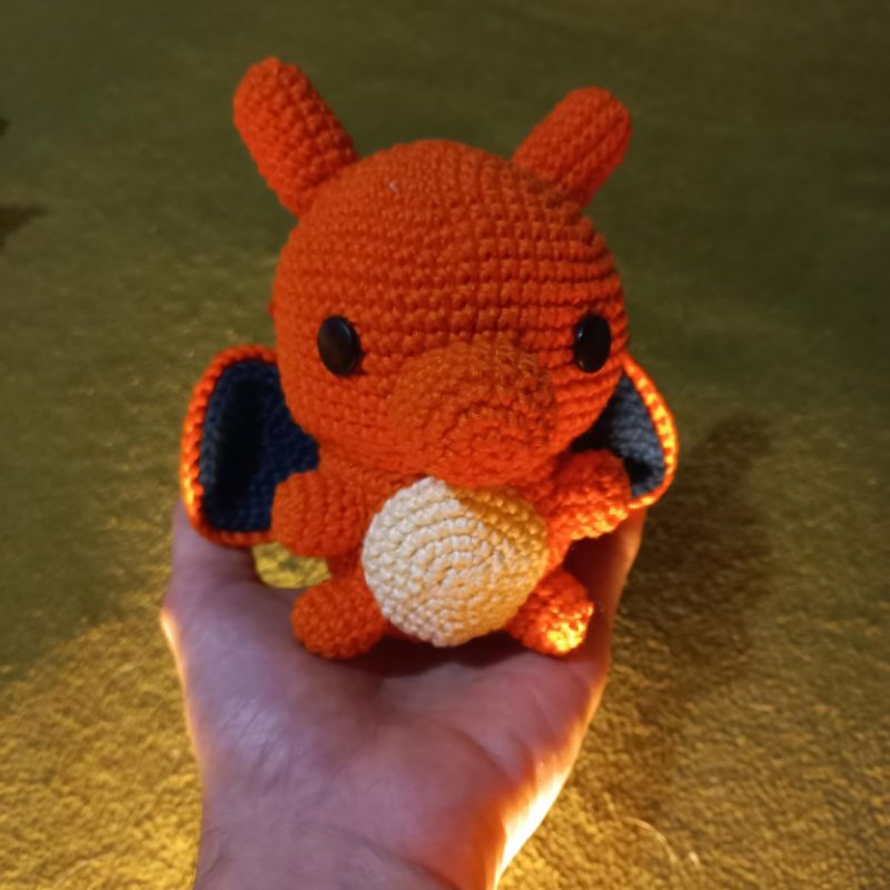 Mini Charizard em amigurumi | Pokemon | Shopee Brasil
