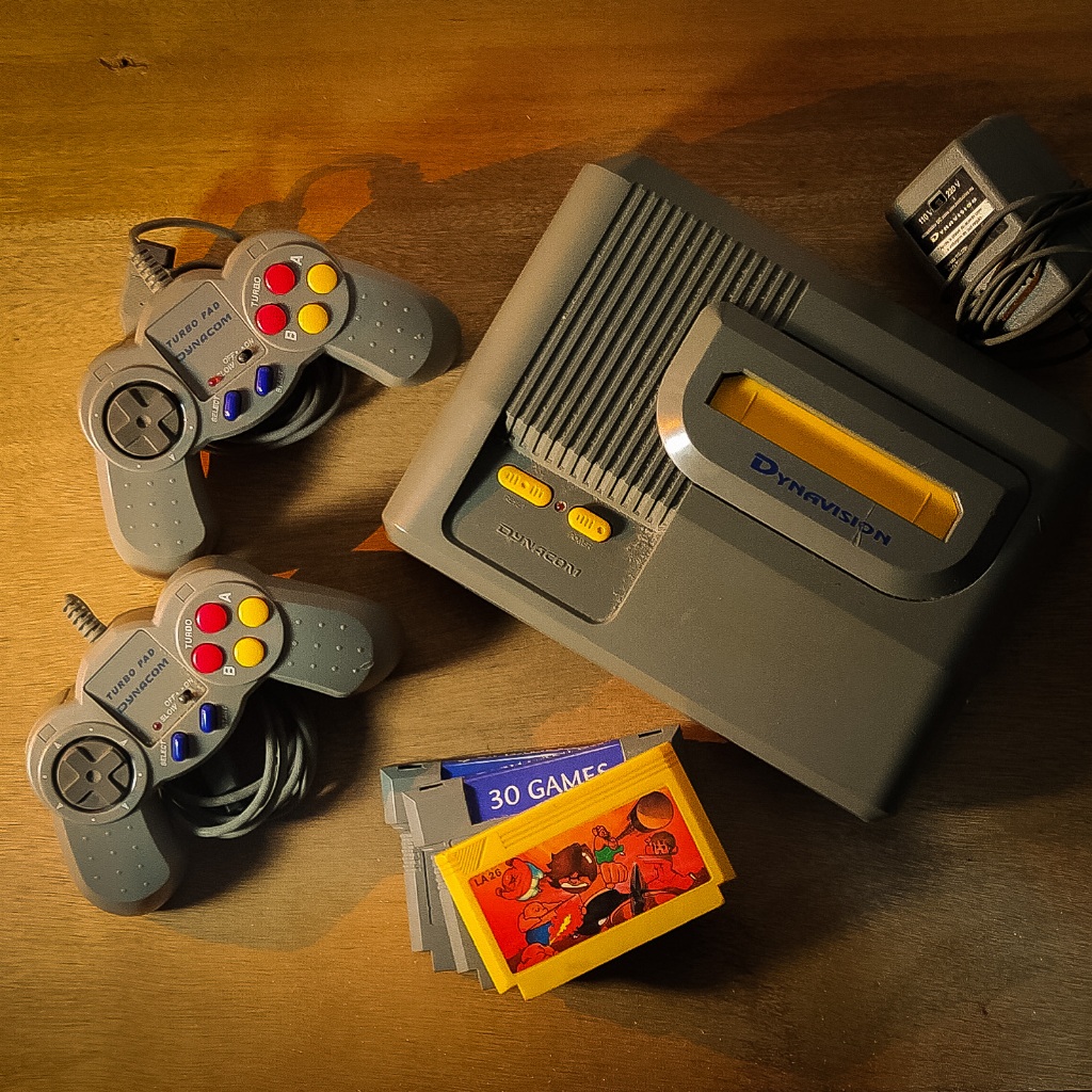DYNAVISION DYNACOM COMPLETO ORIGINAL 2 CONTROLES + 4 CARTUCHOS DE JOGOS / CONSOLE VIDEOGAME DE ...