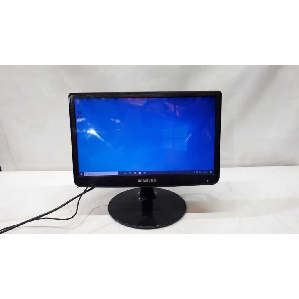 Monitor De PC Marca Samsung S16B11ON Com Mancha e Tela Escura Sem Fonte ...