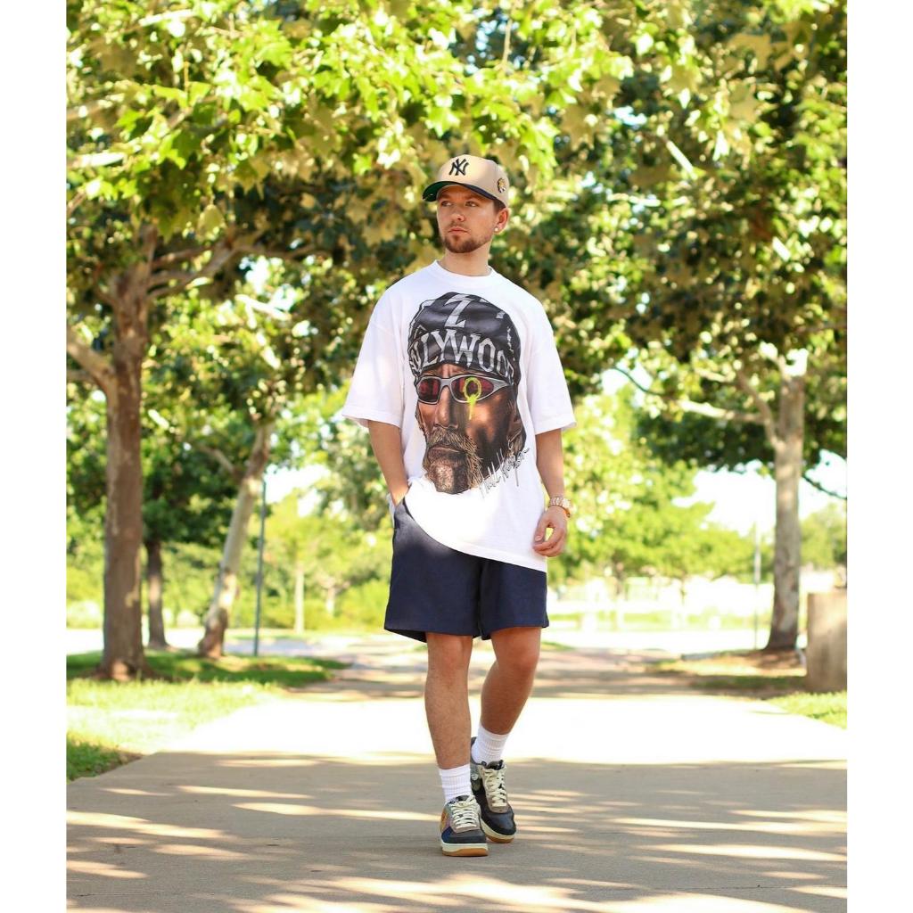 Camiseta outfit Oversized streetwear Estilo rap, streetwear, e atitude ...