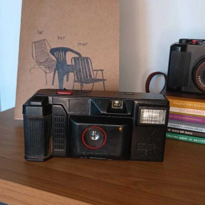 Antiga câmera analógica Yashica MD-35 AW818 | Shopee Brasil