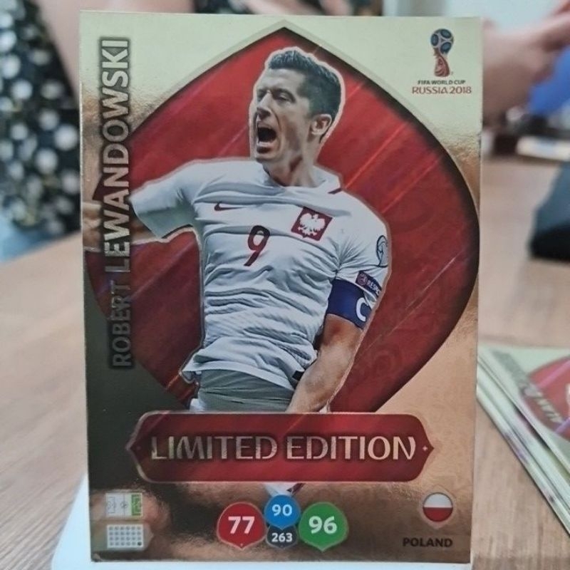 Card LIMITED EDITION ROBERT LEWANDOWSKI, Panini Adrenalyn XL da Copa do ...
