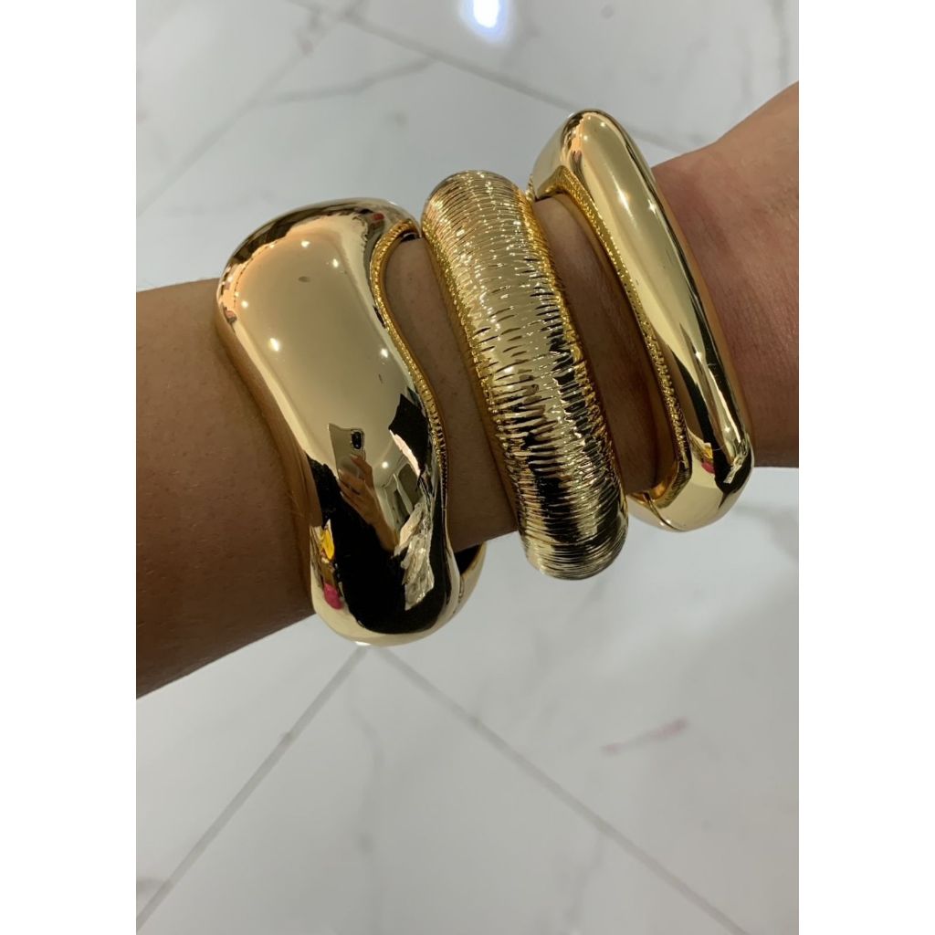 Kit 3 Braceletes Bold Grosso Feminino Liso Banhado A Ouro | Shopee Brasil