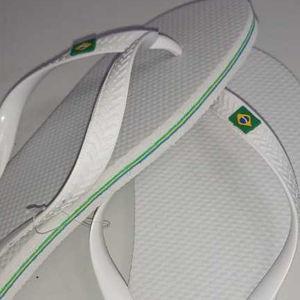 Chinelo de borracha ,confortável macio e ideal para o dia a dia com ...