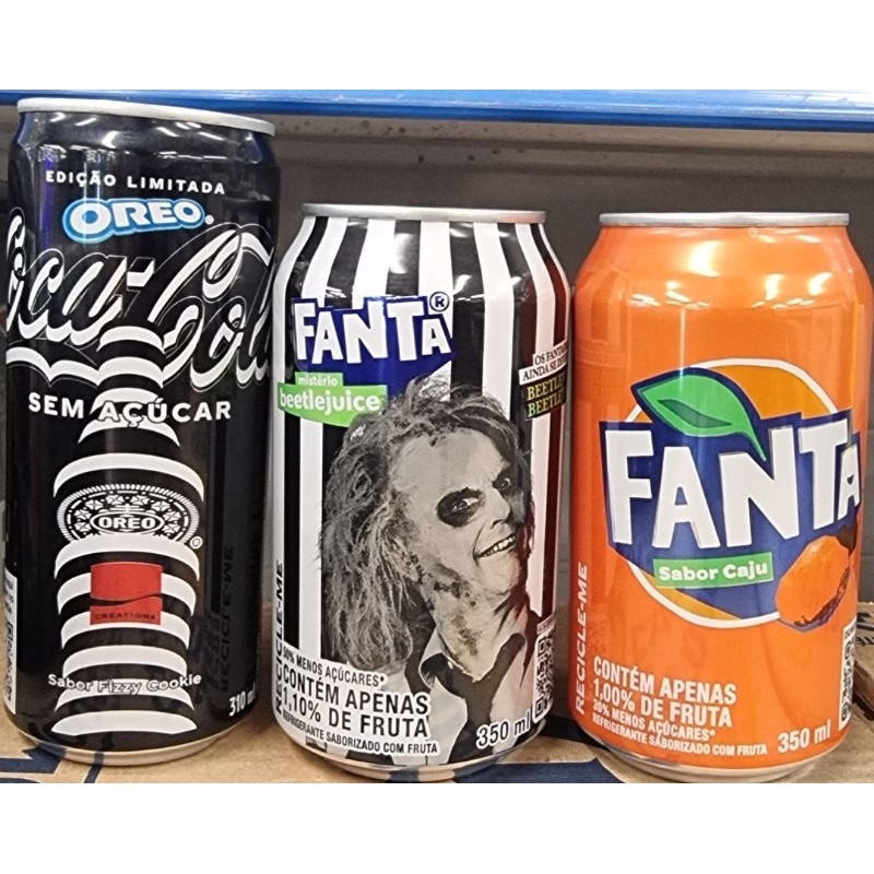 Kit 3 Latas Refrigerantes Fanta Caju/Fanta Mistério BeetleJuice/ Coca ...